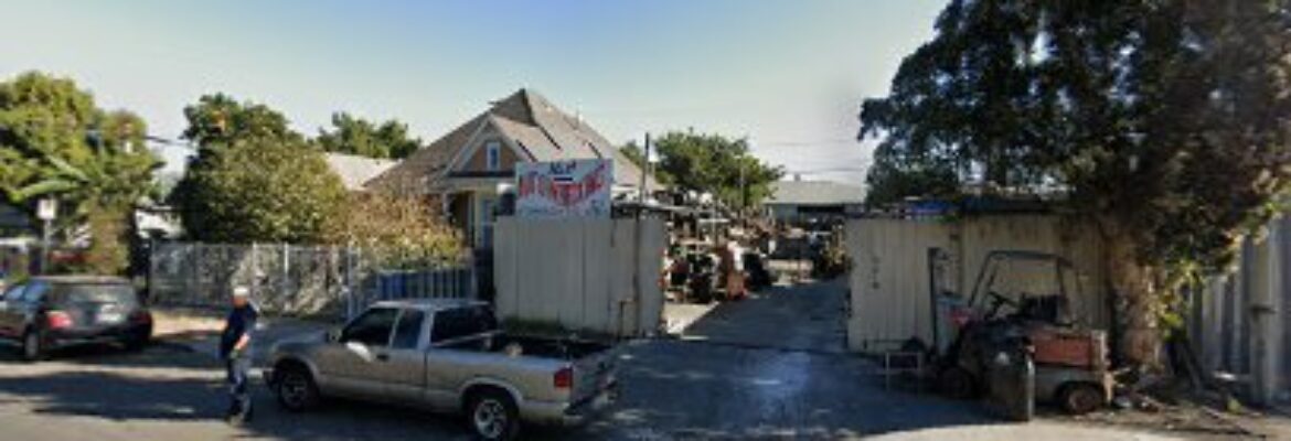 J & H Auto Wrecking – Auto wrecker In Los Angeles CA 90011 – Junkyard Map